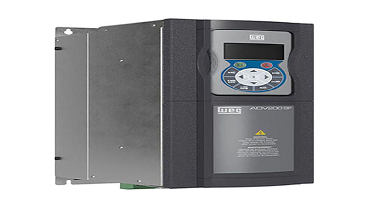 Variador para aplicaciones de bombeo solar - Industria Química